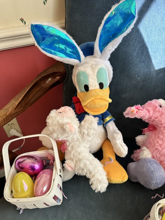 Mickey and Minnie Celebrate Easter with Bunnies, Baskets, and Best ...