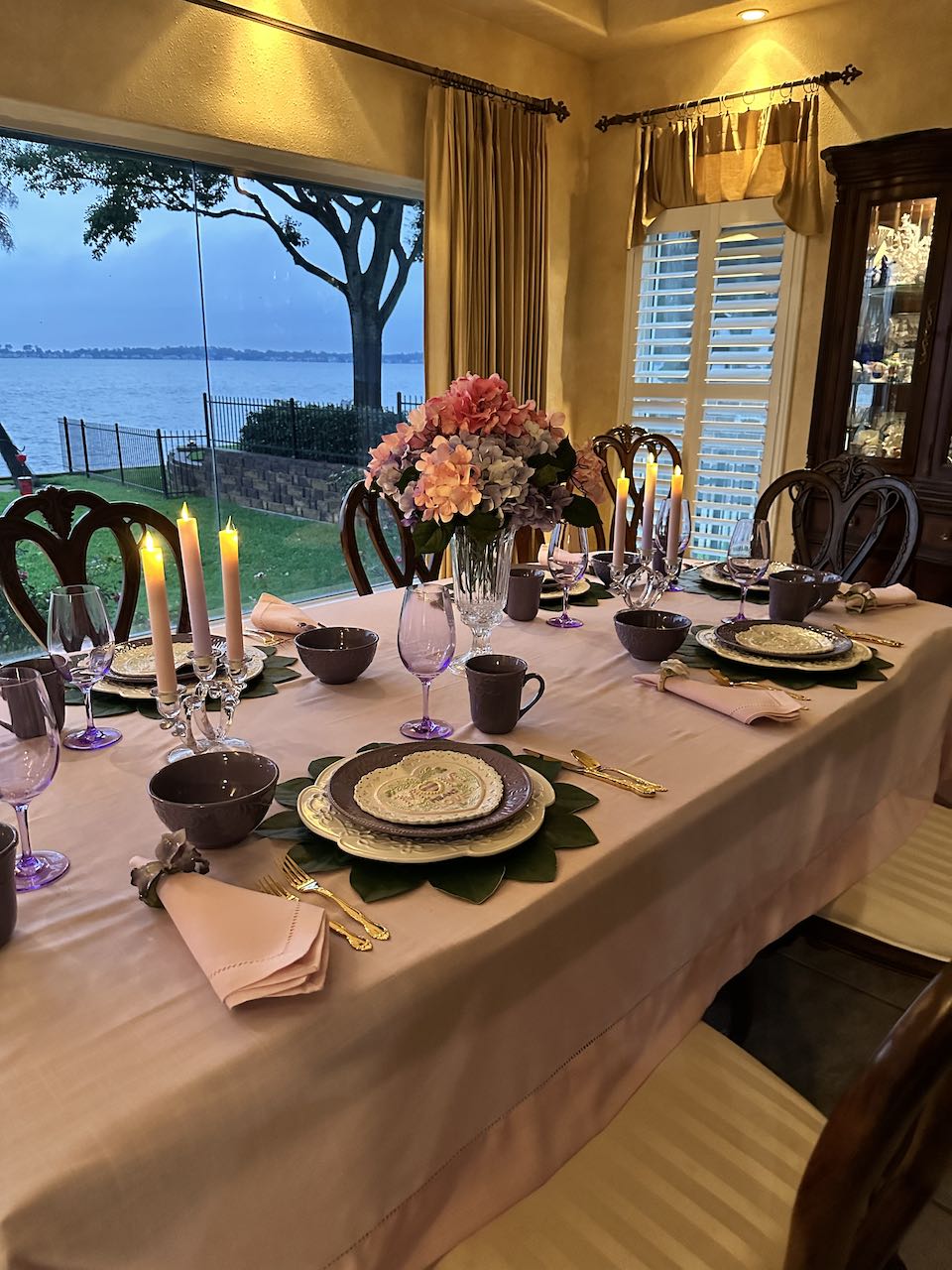 A “Happy Mother’s Day Table” for Those Who “mother” with Love - Life is ...