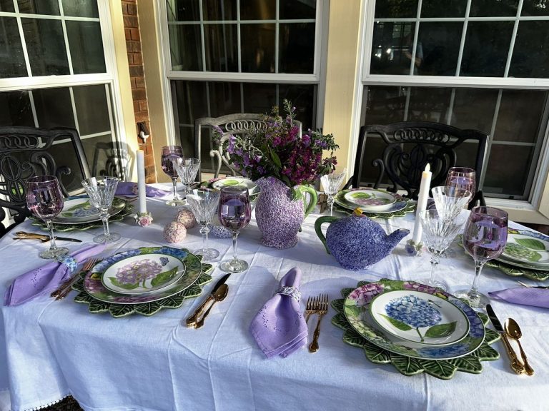 Poolside Dining with Pink and Purple Posies - Life is Better Lakeside